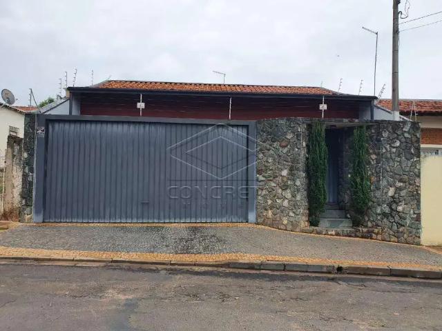 Casa / Sobrado para Venda em Bauru/SP Jardim Bela Vista 3 Quartos