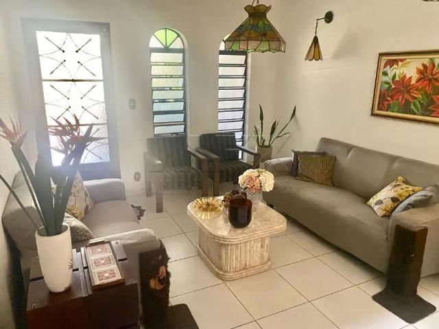 Casa / Sobrado para Venda em Bauru/SP Jardim Contorno 3 Quartos