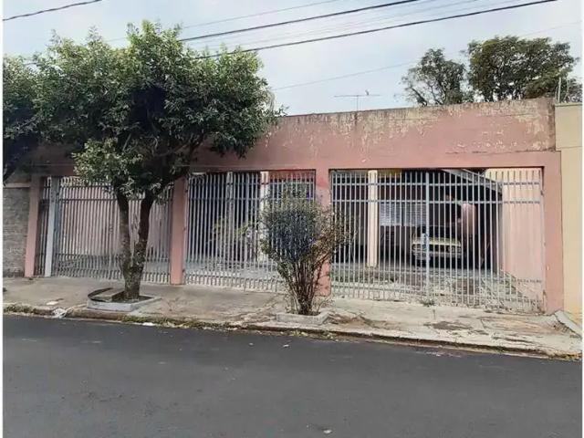 Casa / Sobrado para Venda em Bauru/SP Jardim Colonial 3 Quartos
