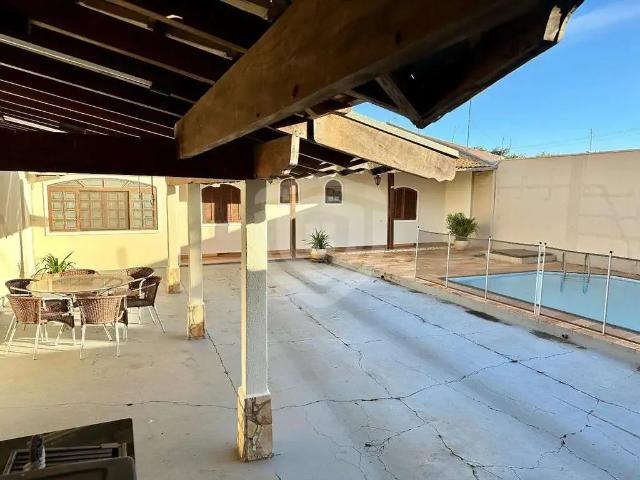 Casa / Sobrado para Venda em Bauru/SP Jardim Colonial 3 Quartos