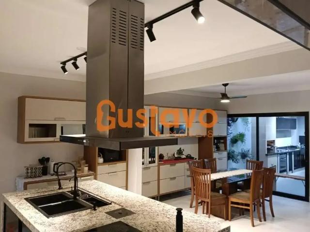 Casa / Sobrado para Venda em Bauru/SP Jardim Eldorado 4 Quartos