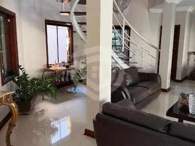 Casa / Sobrado para Venda em Bauru/SP Jardim Estoril II 4 Quartos