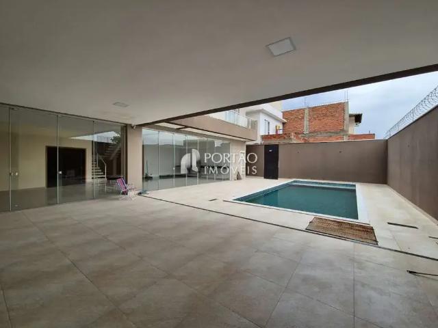 Casa / Sobrado para Venda em Bauru/SP Jardim Estoril III 4 Quartos