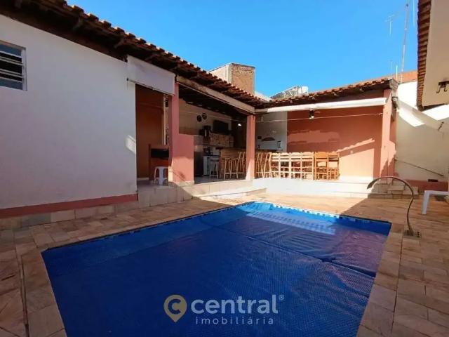 Casa / Sobrado para Venda em Bauru/SP Jardim José Kalil 3 Quartos