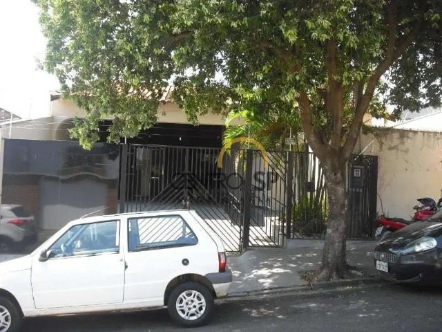 Casa / Sobrado para Venda em Bauru/SP Jardim Nasralla 3 Quartos
