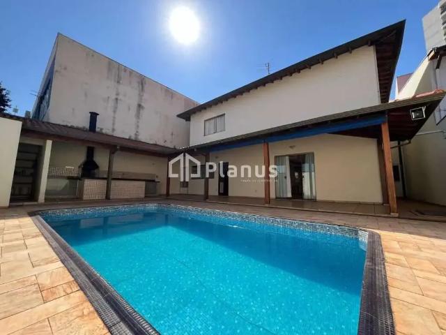 Casa / Sobrado para Venda em Bauru/SP Jardim Paulista 4 Quartos