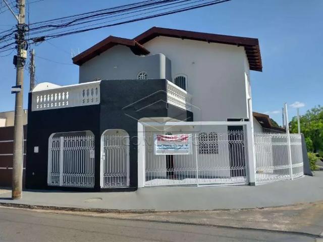Casa / Sobrado para Venda em Bauru/SP Jardim Santana 4 Quartos