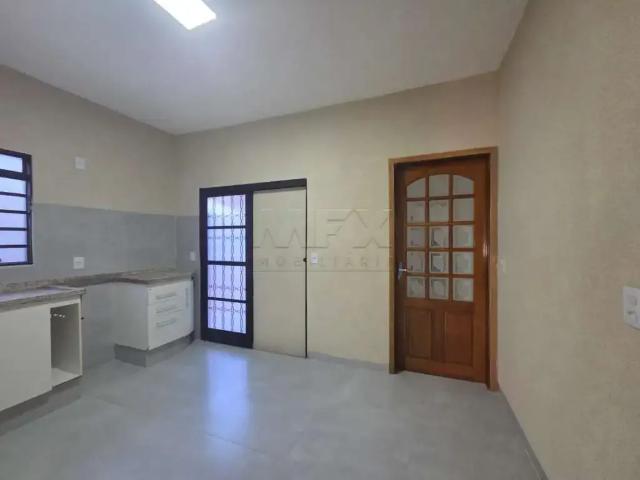 Casa / Sobrado para Venda em Bauru/SP Jardim Solange 3 Quartos