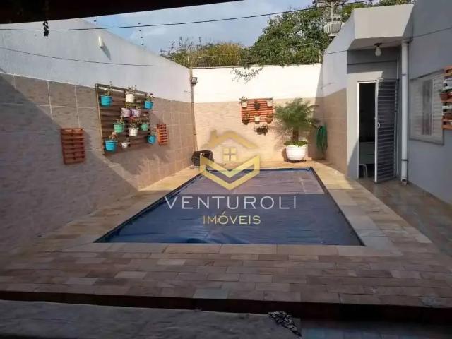 Casa / Sobrado para Venda em Bauru/SP Parque Residencial Jardim Araruna 4 Quartos