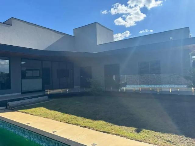 Casa / Sobrado para Venda em Bauru/SP Quinta Ranieri 3 Quartos