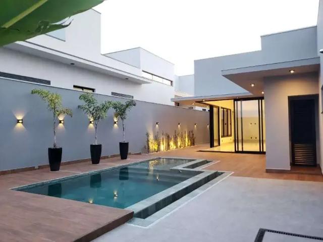 Casa / Sobrado para Venda em Bauru/SP Residencial Estoril Premium 3 Quartos