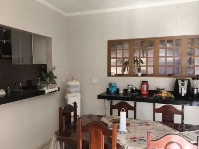 Casa / Sobrado para Venda em Bauru/SP Residencial Jardim Jussara 4 Quartos