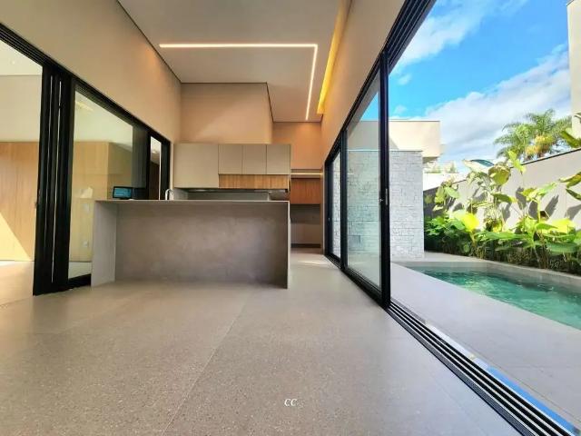 Casa / Sobrado para Venda em Bauru/SP Residencial Lago Sul 4 Quartos