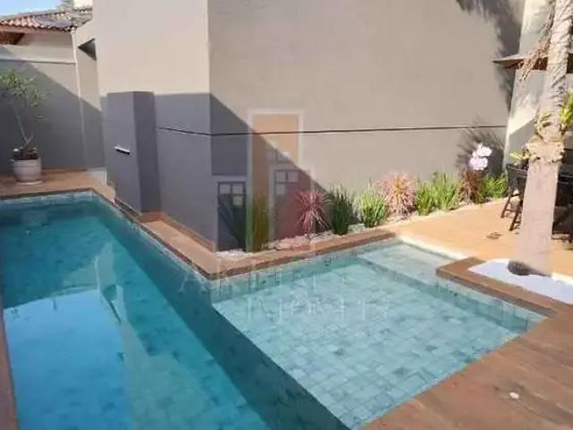 Casa / Sobrado para Venda em Bauru/SP Residencial Lago Sul 4 Quartos