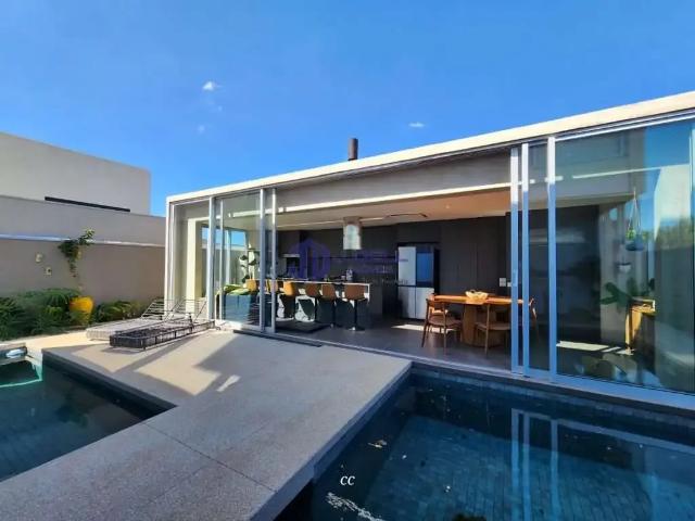 Casa / Sobrado para Venda em Bauru/SP Residencial Tamboré 4 Quartos