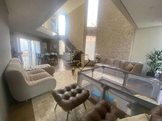 Casa / Sobrado para Venda em Bauru/SP Residencial Villaggio II 4 Quartos
