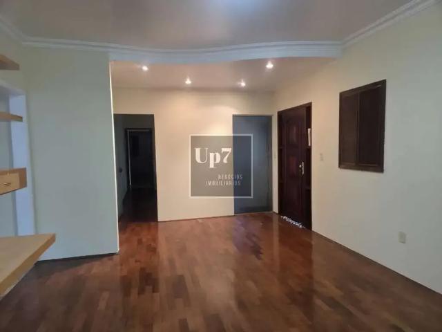 Casa / Sobrado para Venda em Bauru/SP Vila Cidade Universitária 4 Quartos