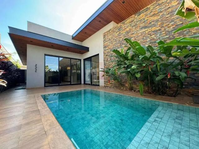 Casa / Sobrado para Venda em Bauru/SP Vila Aviação 4 Quartos