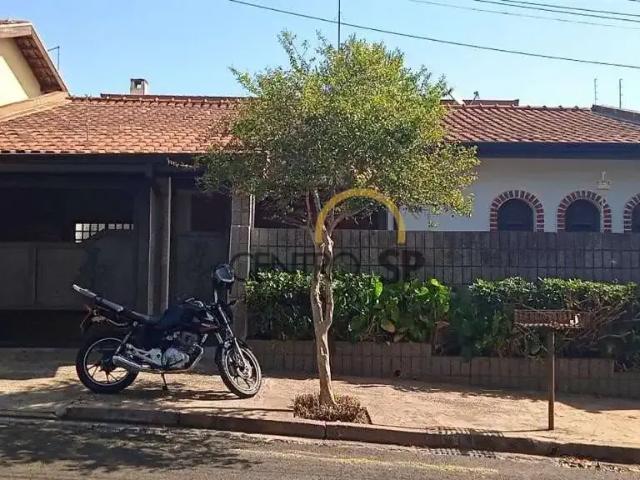 Casa / Sobrado para Venda em Bauru/SP Vila Industrial 3 Quartos