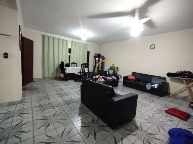 Casa / Sobrado para Venda em Bauru/SP Vila Industrial 3 Quartos