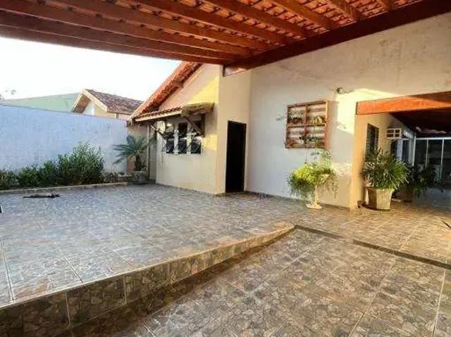 Casa / Sobrado para Venda em Bauru/SP Vila Industrial 3 Quartos
