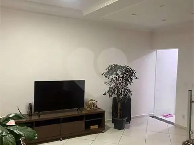 Casa / Sobrado para Venda em Bauru/SP Vila Jardim Celina 3 Quartos