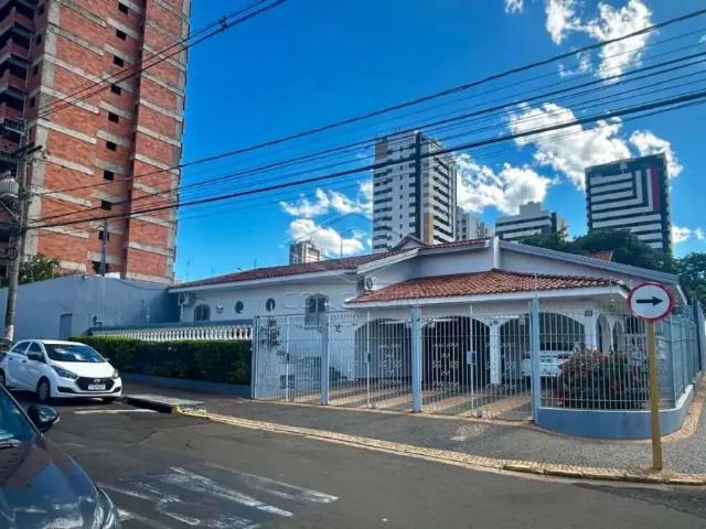 Casa / Sobrado para Venda em Bauru/SP Vila Nova Cidade Universitária 5 Quartos