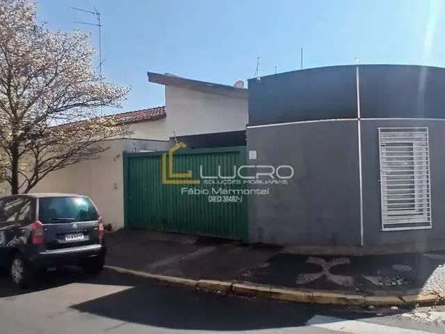 Casa / Sobrado para Venda em Bauru/SP Vila Nova Cidade Universitária 3 Quartos
