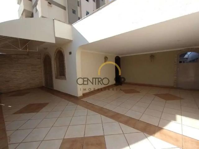 Casa / Sobrado para Venda em Bauru/SP Vila Nova Cidade Universitária 3 Quartos