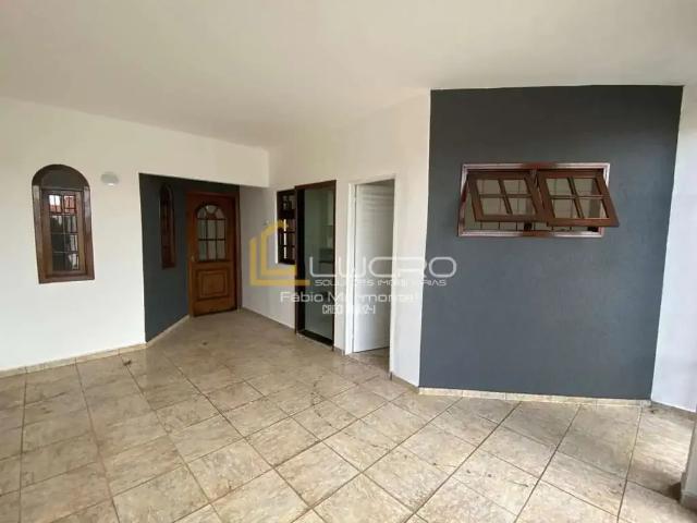 Casa / Sobrado para Venda em Bauru/SP Vila Souto 3 Quartos