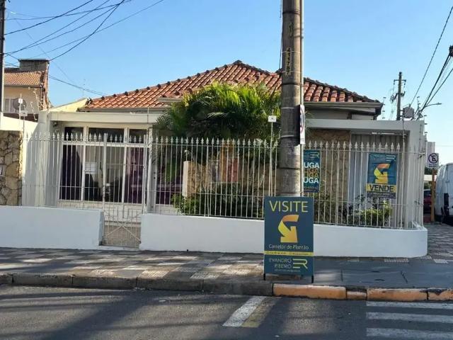 Casa / Sobrado para Venda em Bauru/SP Vila Santa Clara 3 Quartos