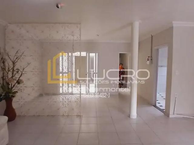 Casa / Sobrado para Venda em Bauru/SP Vila Santa Terezinha 4 Quartos