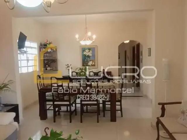 Casa / Sobrado para Venda em Bauru/SP Vila Santista 3 Quartos