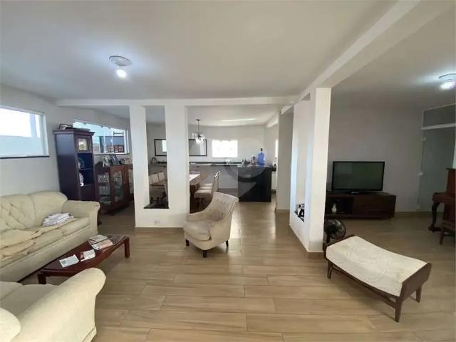 Casa / Sobrado para Venda em Bauru/SP Vila Seabra 4 Quartos