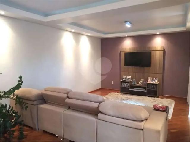 Casa / Sobrado para Venda em Bauru/SP Vila Popular 4 Quartos