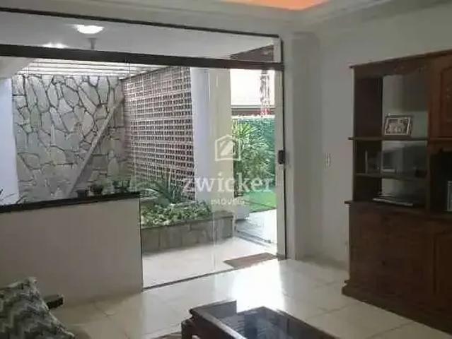 Casa / Sobrado para Venda em Bauru/SP Vila Pacífico 4 Quartos