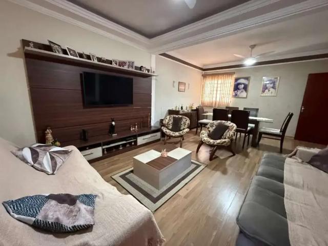 Casa / Sobrado para Venda em Bauru/SP Vila Paraíso 3 Quartos