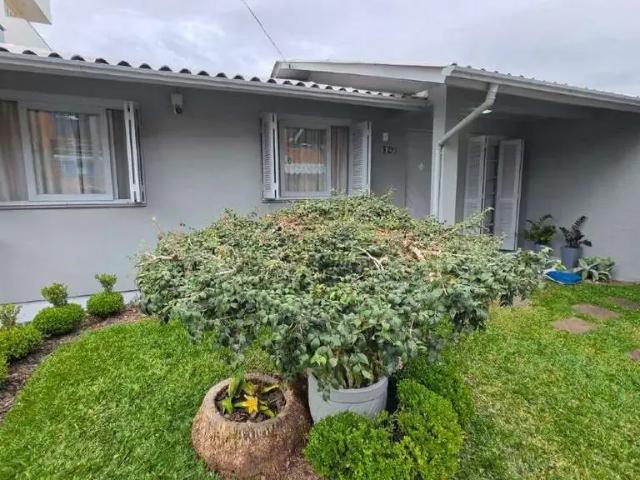 Casa / Sobrado para Venda em Bento Gonçalves/RS Universitário 5 Quartos
