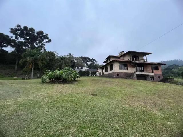 Casa / Sobrado para Venda em Bento Gonçalves/RS São Pedro 4 Quartos