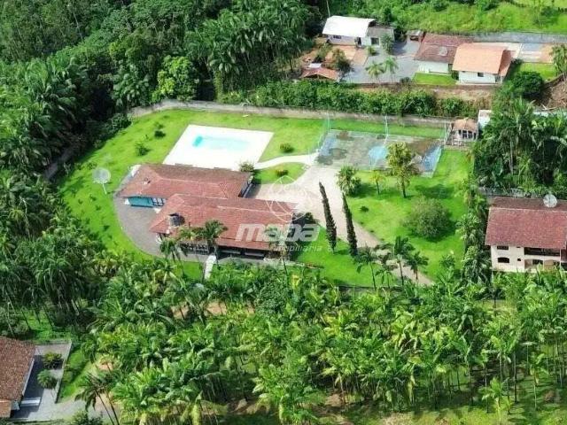 Casa / Sobrado para Venda em Benedito Novo/SC Centro 4 Quartos
