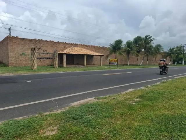 Casa / Sobrado para Venda em Beberibe/CE Centro 3 Quartos