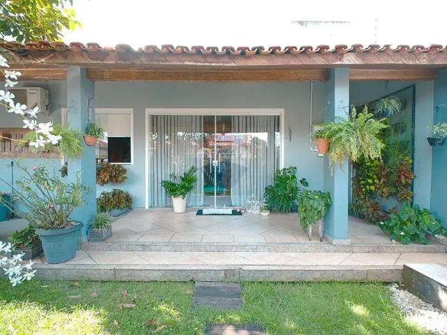 Casa / Sobrado para Venda em Belém/PA Marambaia 3 Quartos