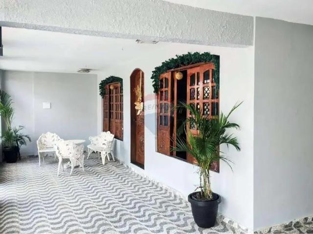Casa / Sobrado para Venda em Belém/PA Marambaia 3 Quartos