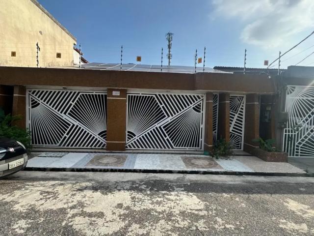 Casa / Sobrado para Venda em Belém/PA Marambaia 3 Quartos
