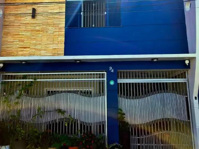 Casa / Sobrado para Venda em Belém/PA Marco 5 Quartos