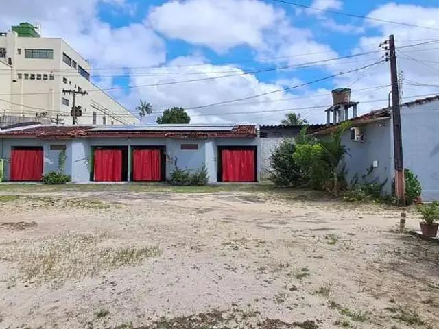 Casa / Sobrado para Venda em Belém/PA Castanheira 7 Quartos