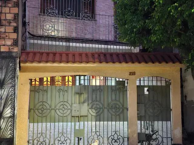 Casa / Sobrado para Venda em Belém/PA Condor 4 Quartos