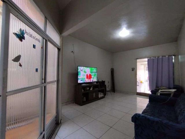 Casa / Sobrado para Venda em Belém/PA Fátima 3 Quartos