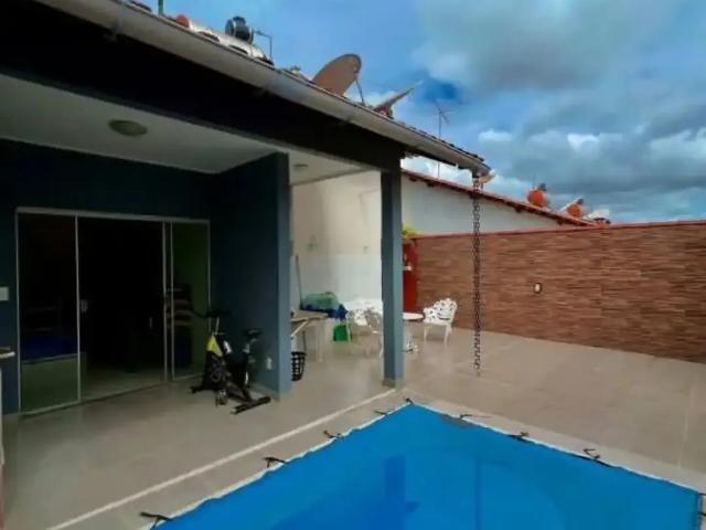 Casa / Sobrado para Venda em Belém/PA Guamá 3 Quartos