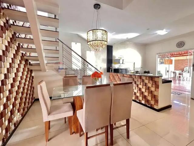 Casa / Sobrado para Venda em Belém/PA Parque Verde 3 Quartos
